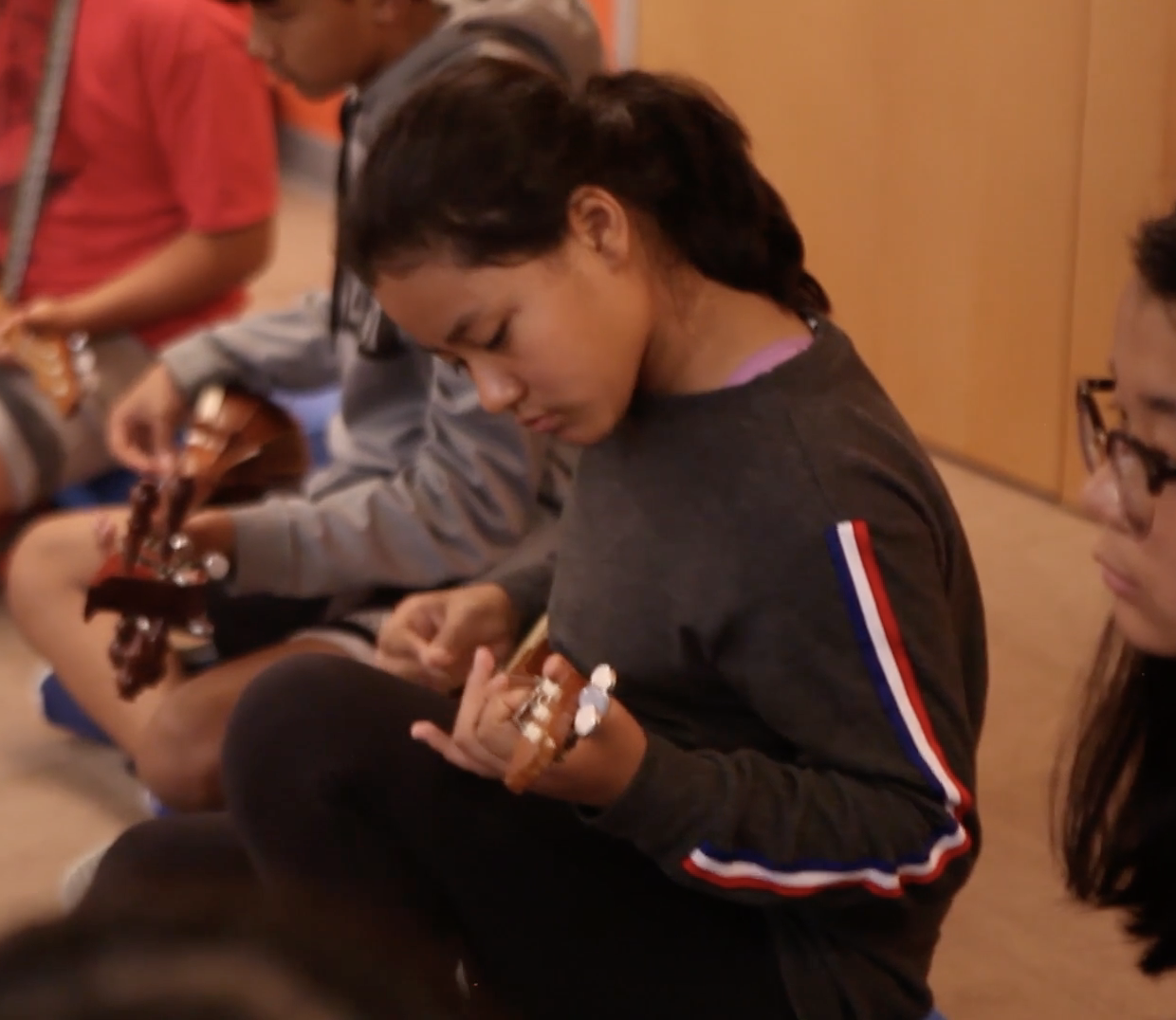 Tibetan Dance and Dranyen — Vermont Folklife Center