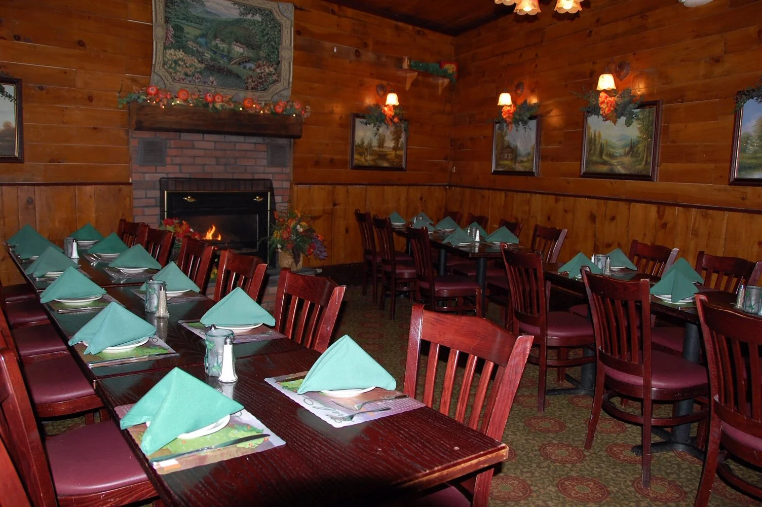 Paddy's Loft Restaurant - Pub - Catering