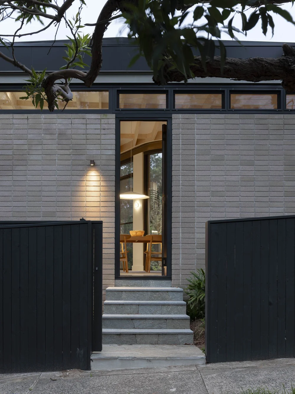 Curvy Brick House — Carla Middleton Architecture