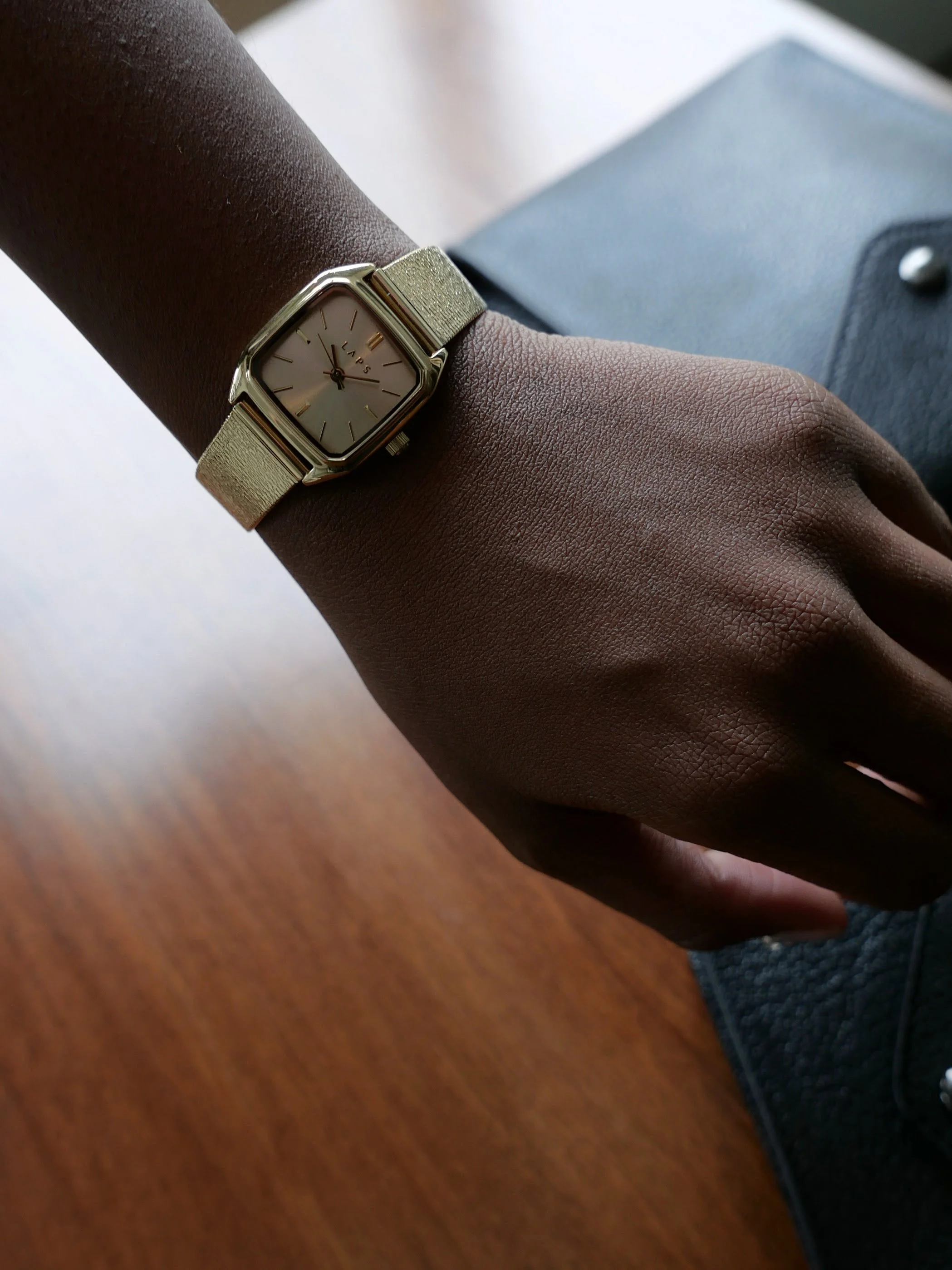 ACCESSORIES — EWANIKA