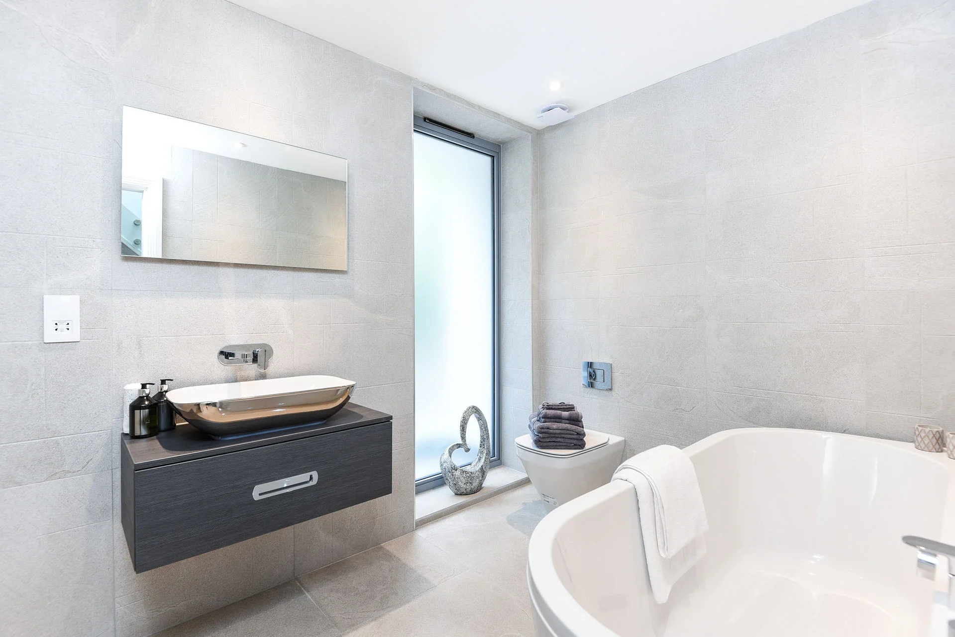 About — Silver Homes