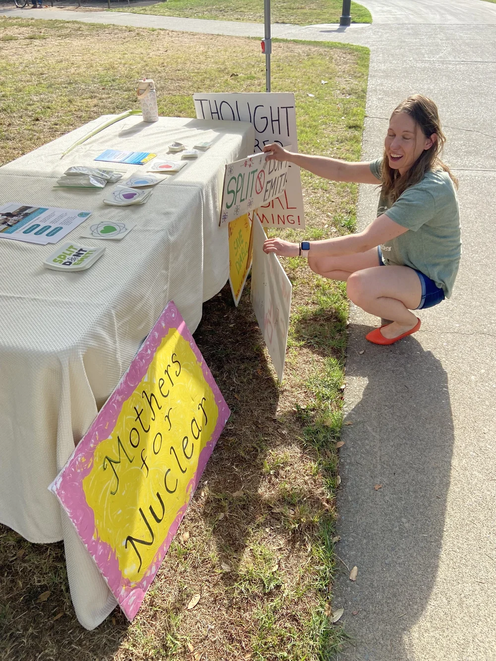 Capital Hill Lemonade Stand to Save Diablo — Mothers for Nuclear