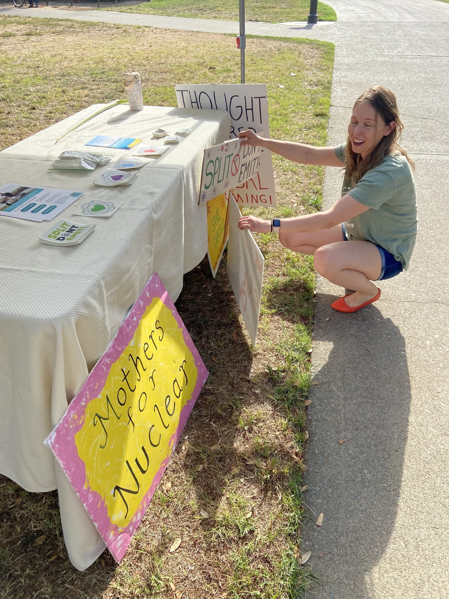 Capital Hill Lemonade Stand to Save Diablo — Mothers for Nuclear