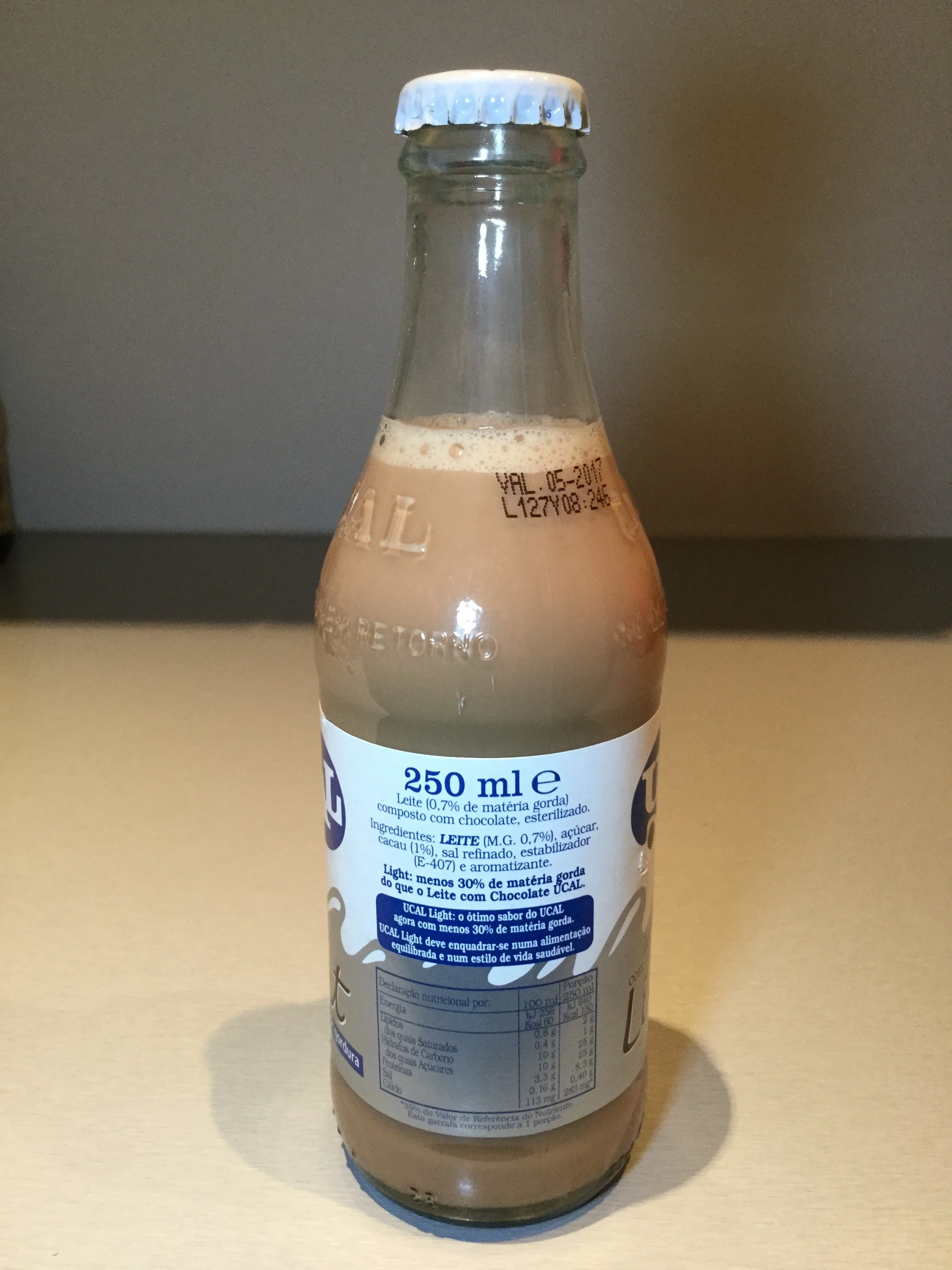 Ucal Leite Com Chocolate Light — Chocolate Milk Reviews