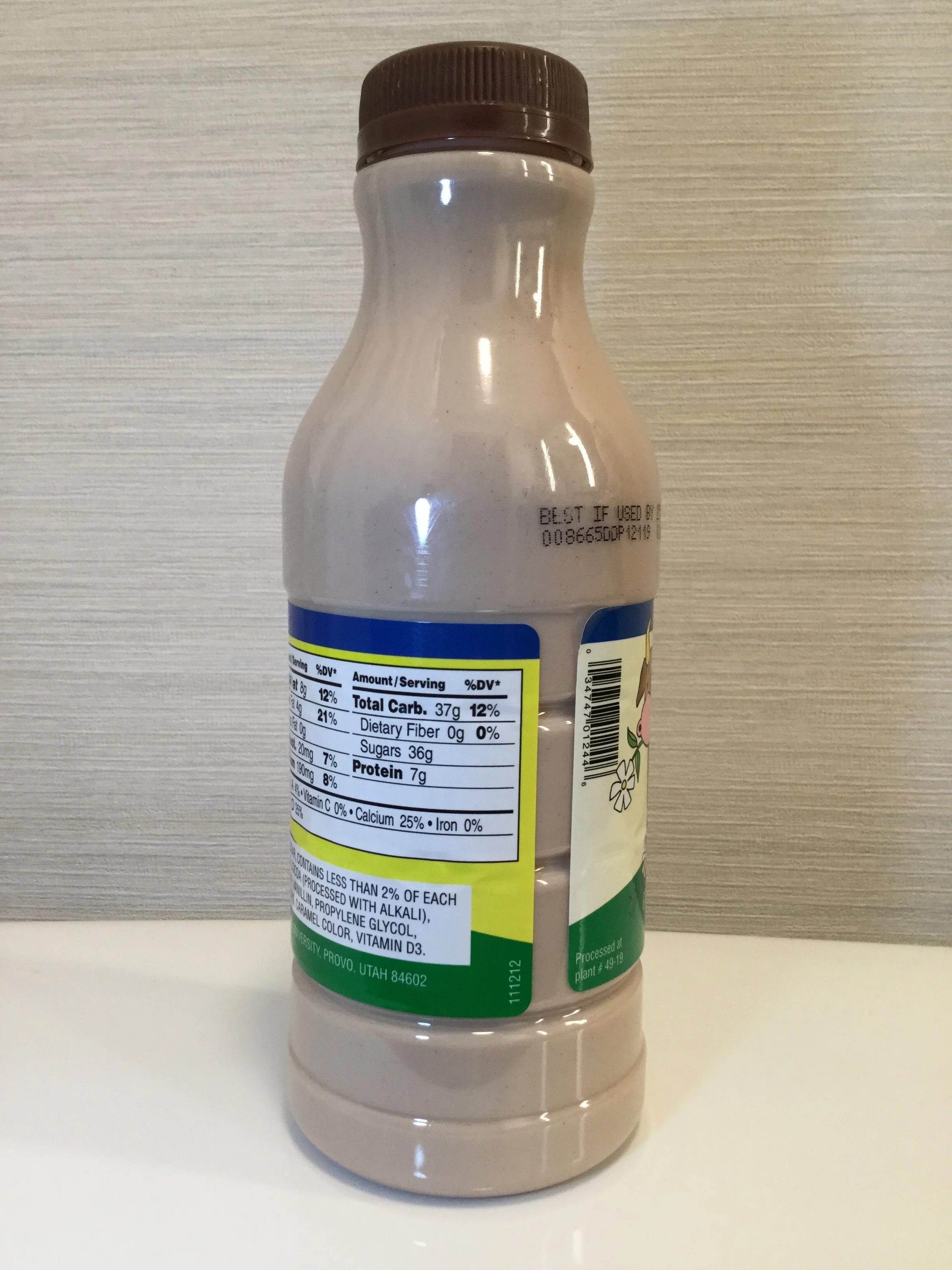 BYU Creamery Cookies 'n' Cream Milk — Chocolate Milk Reviews