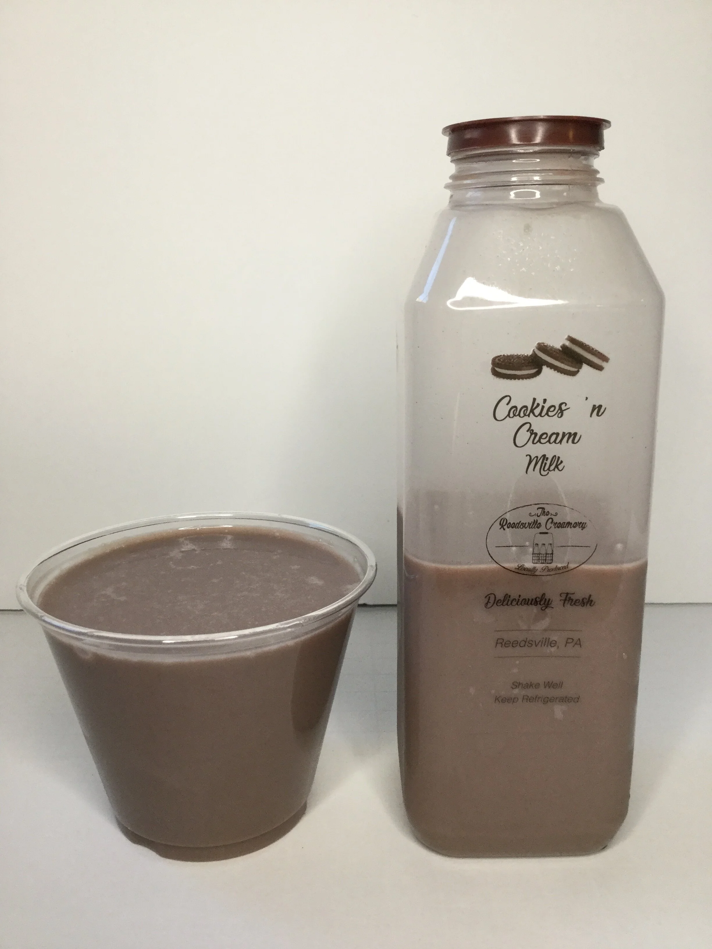 The Reedsville Creamery Cookies 'n Cream Milk — Chocolate Milk Reviews