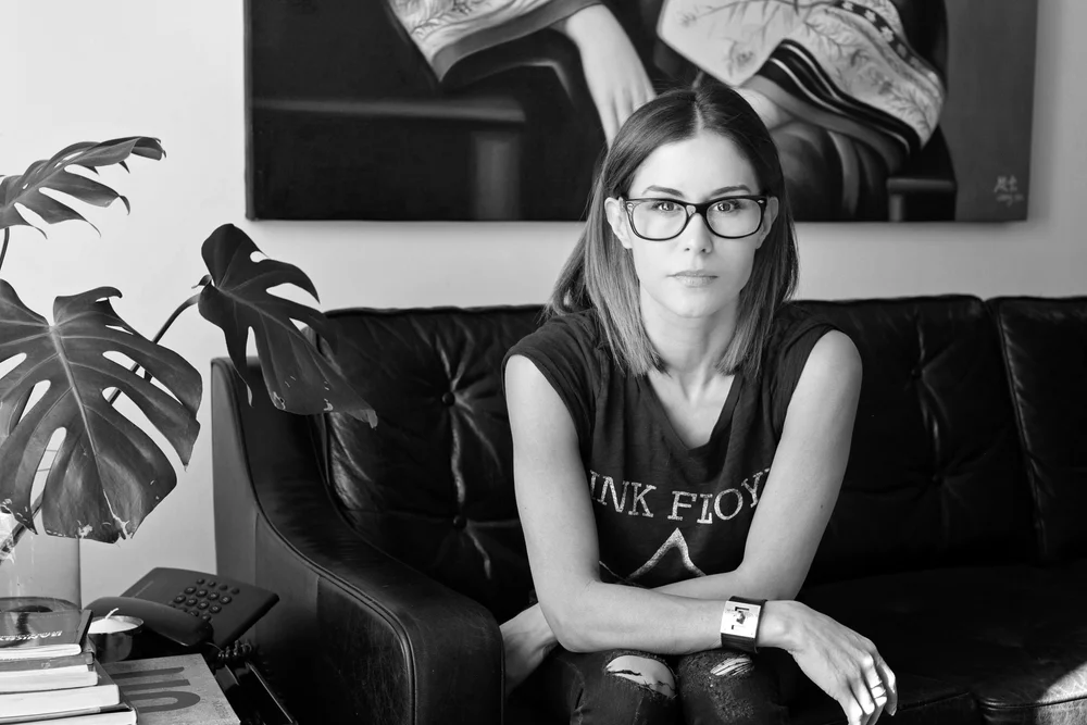 Danielle Nicholas Bryk Sexy