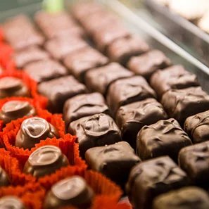 Henry's Sweet Retreat - Candy Market, Dessert Bar in Bethesda MD