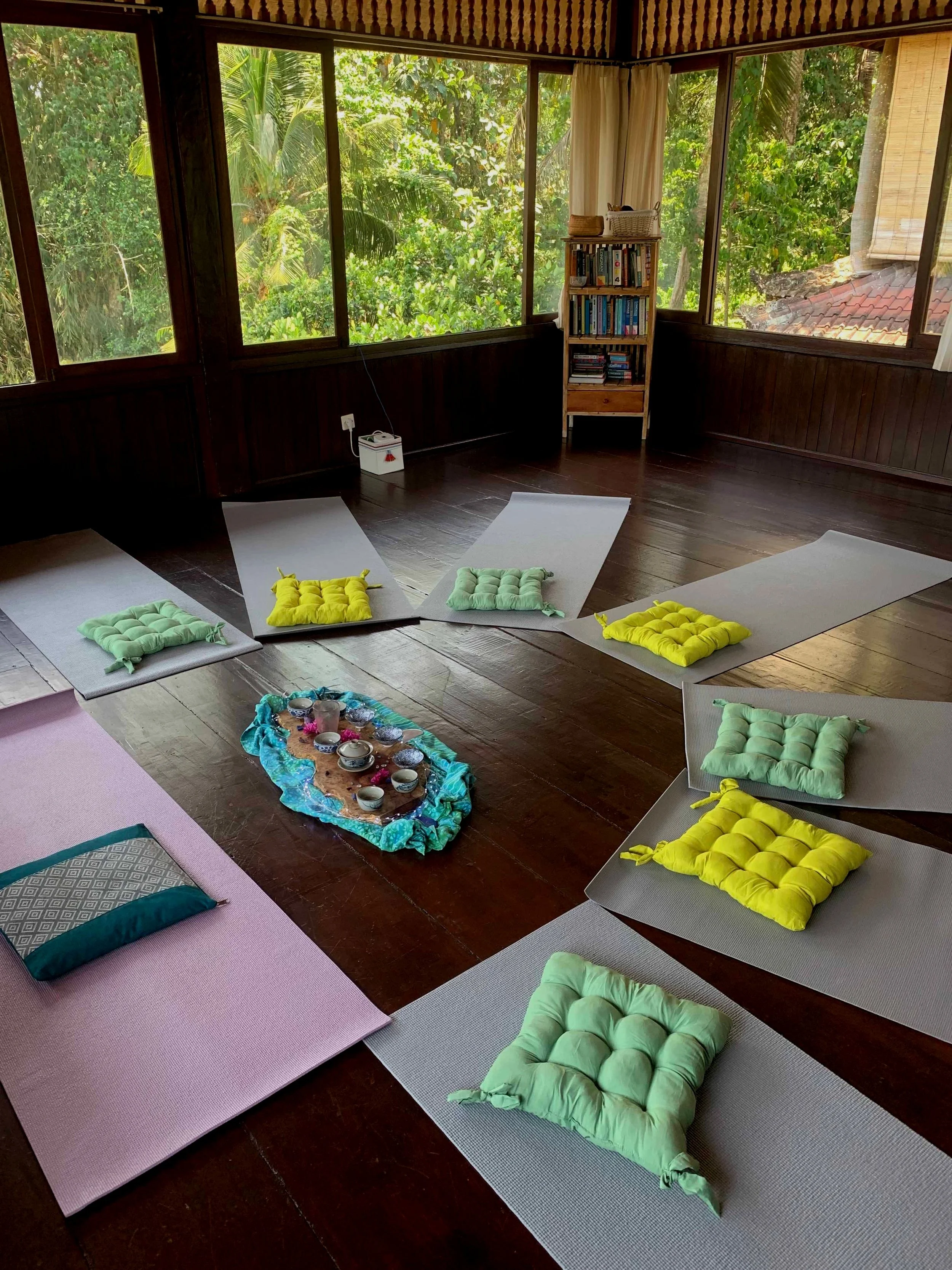 Meditation Library — BE School Space