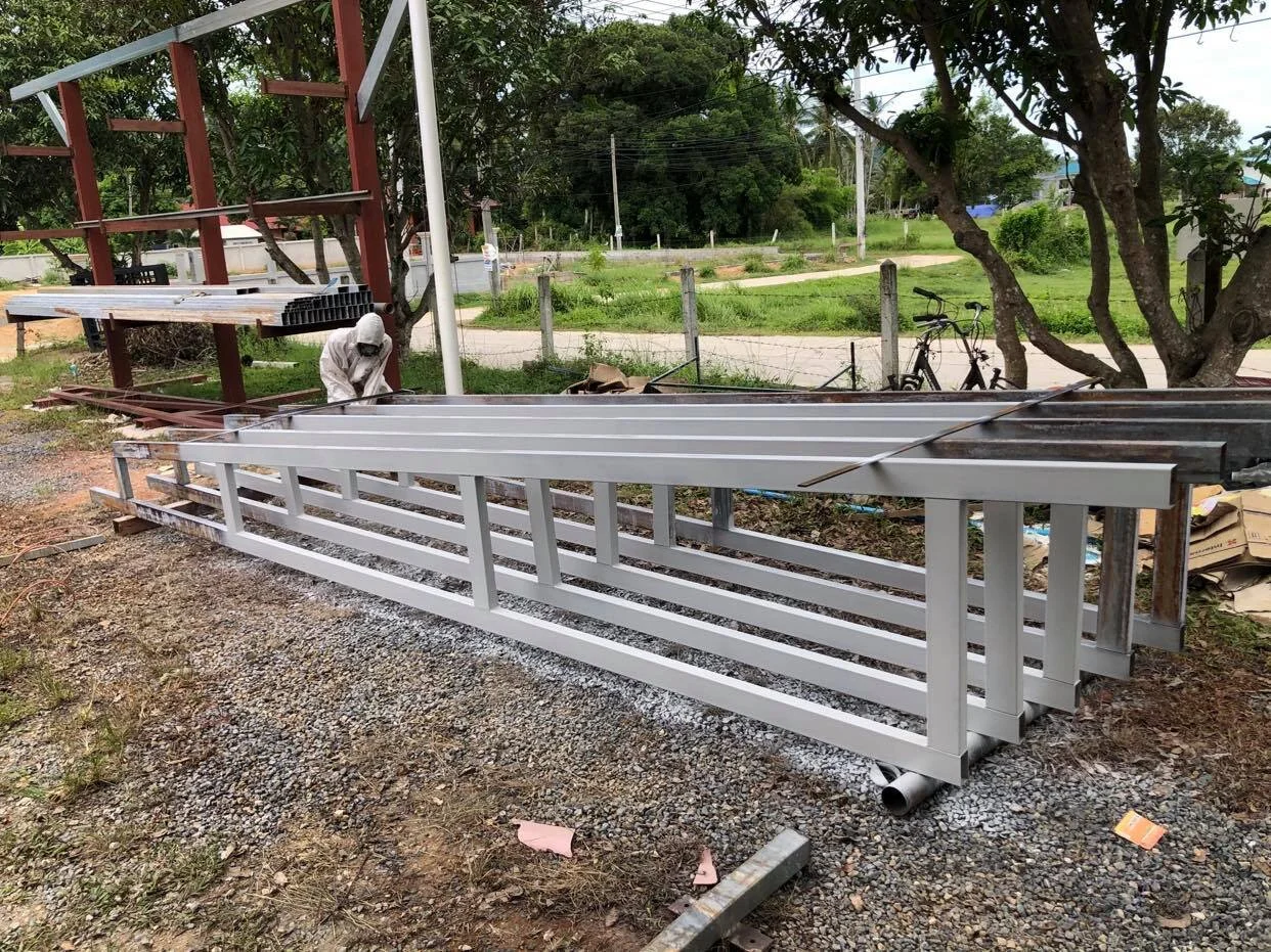 SST Construction & Shades | Roof Trusses