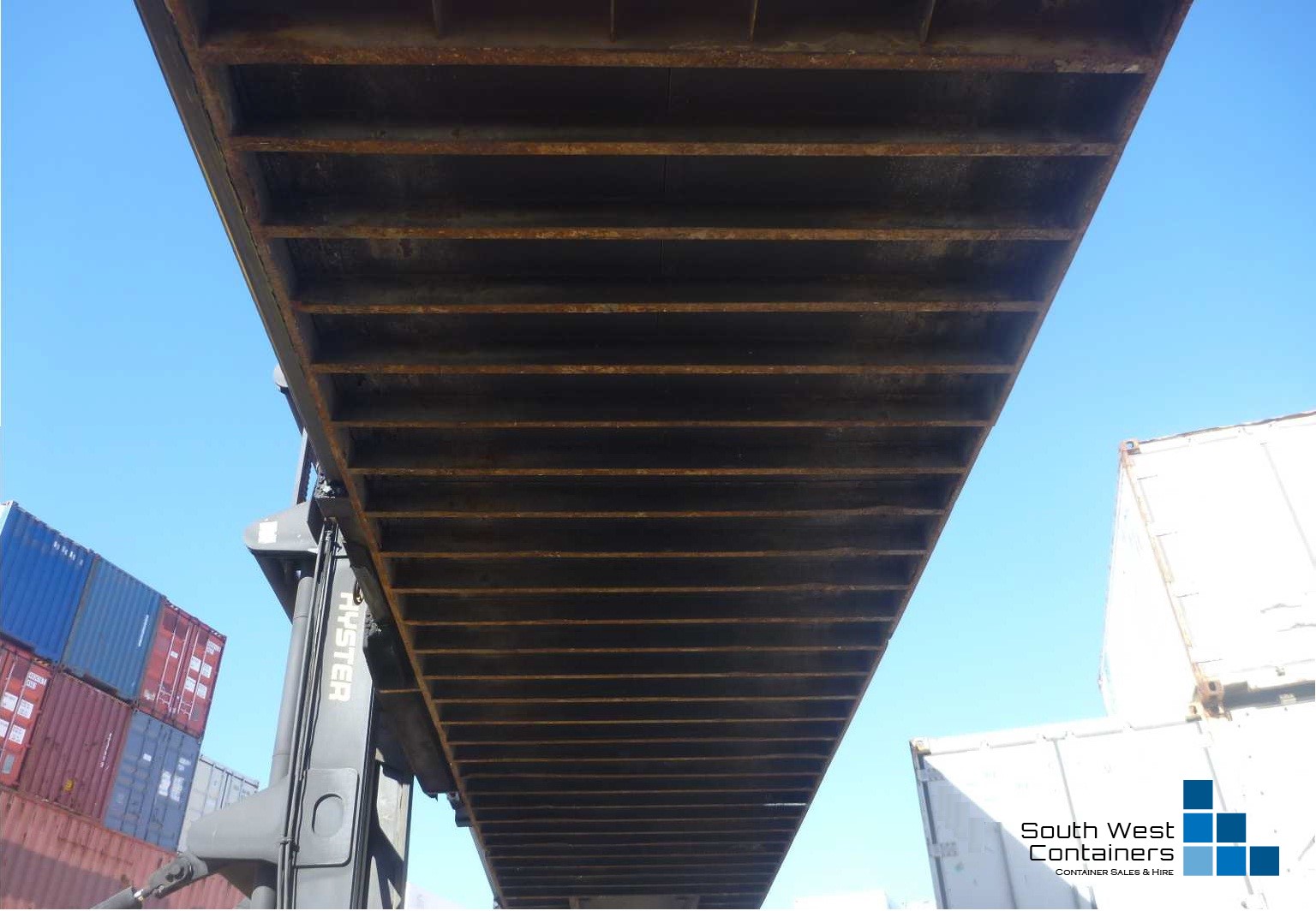 40ft Shipping Containers For Sale & Hire Sydney | Call 02 9605 2444