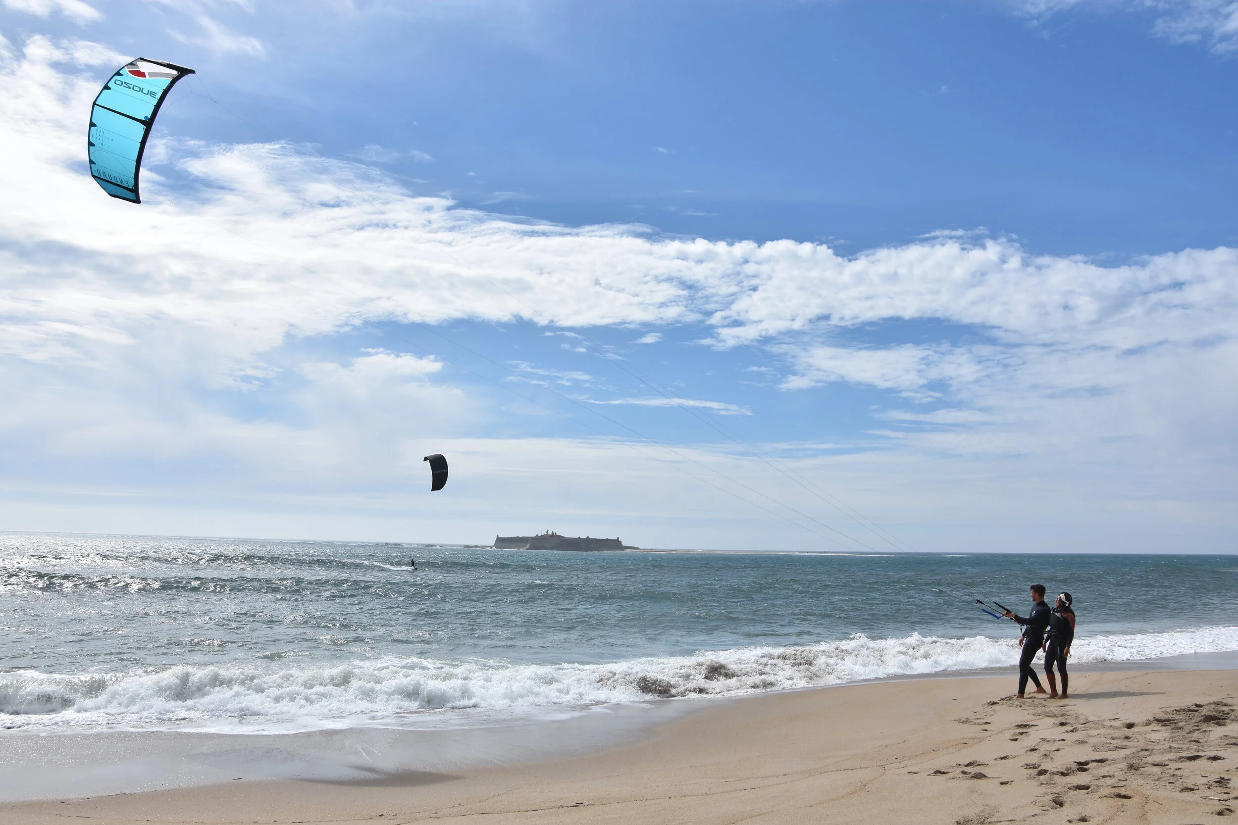 Kitesurfing at Moledo beach - Kite Control