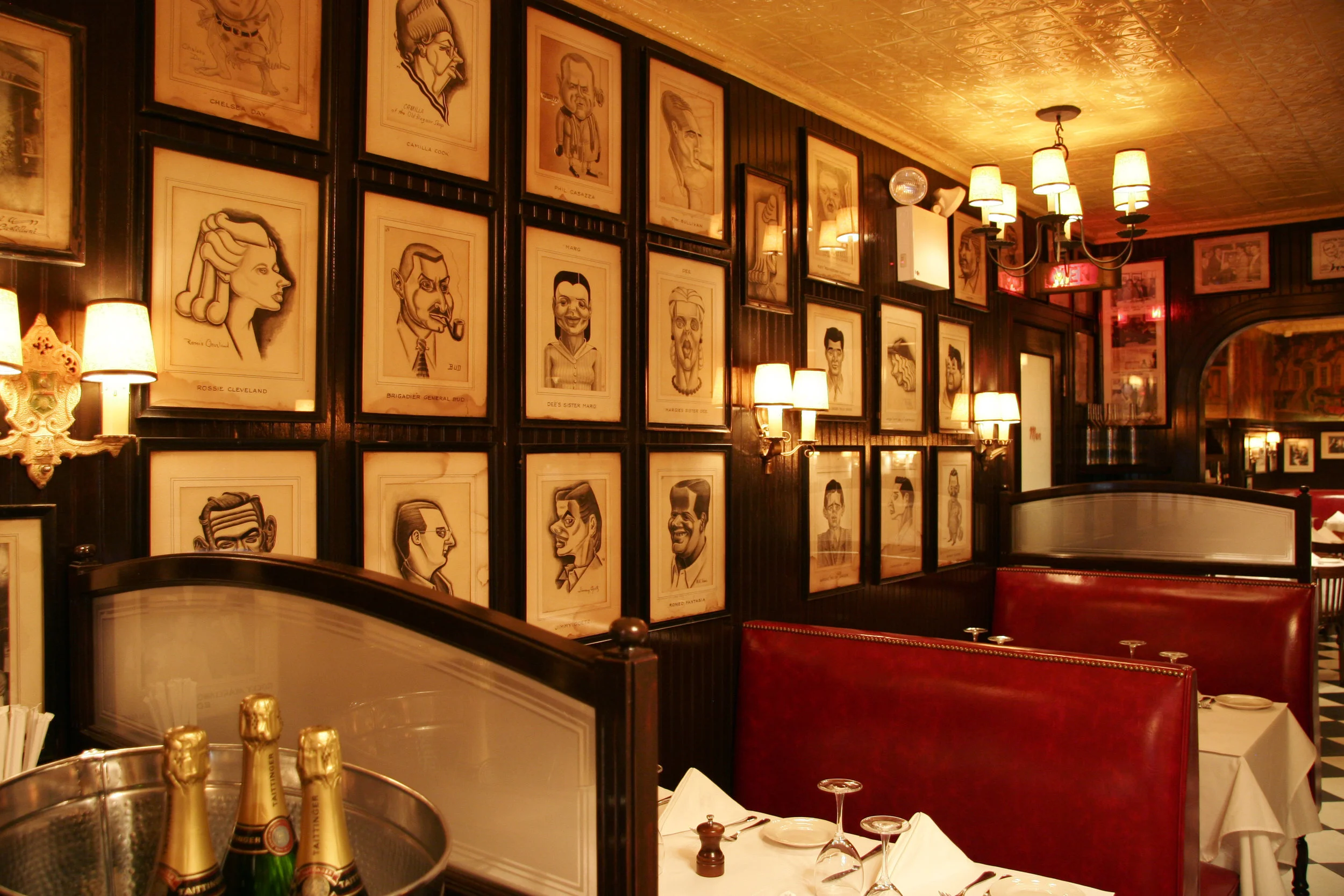 MINETTA TAVERN — RICHARD H. LEWIS ARCHITECT