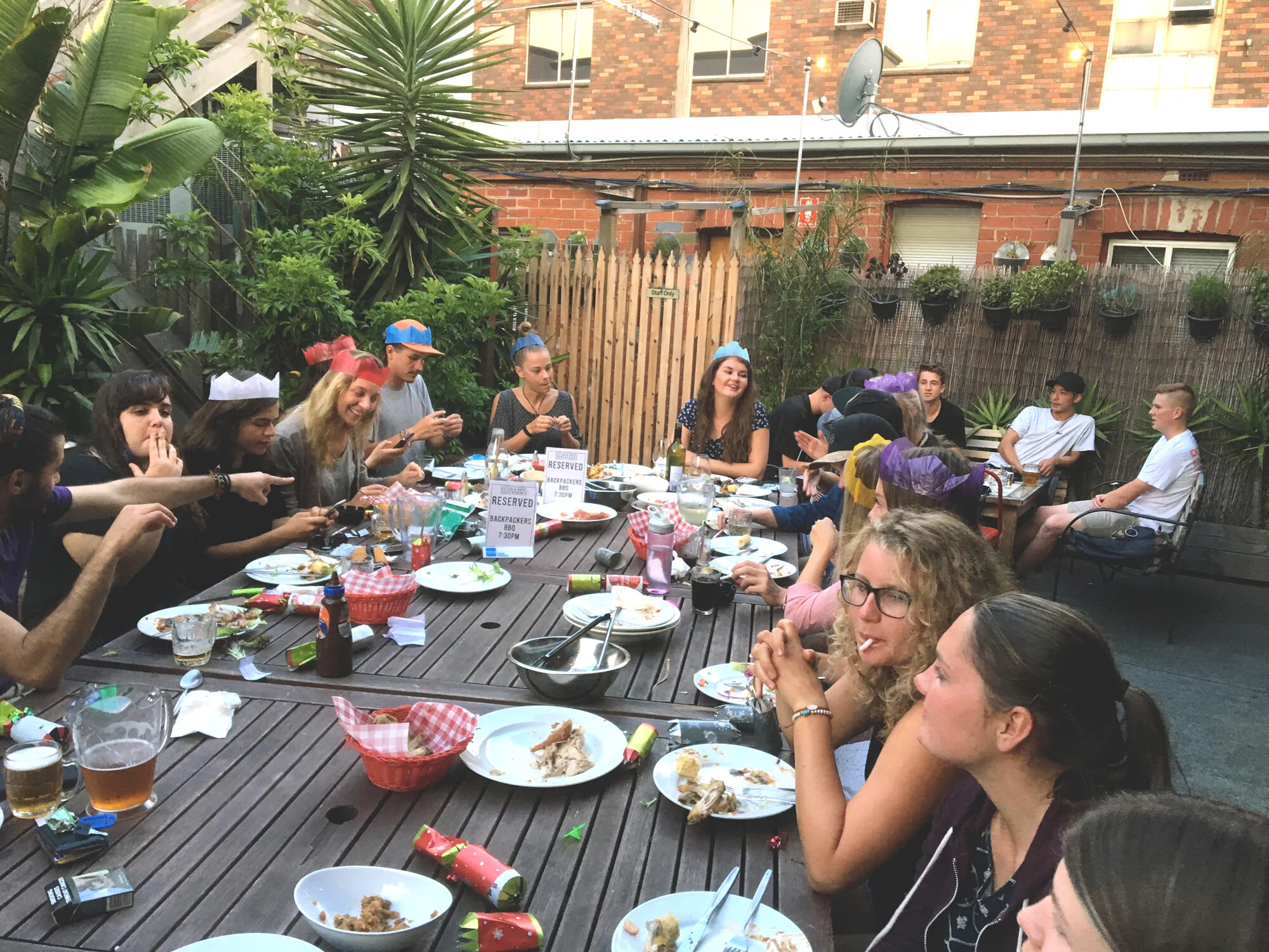 Backpackers — The Victoria Hotel