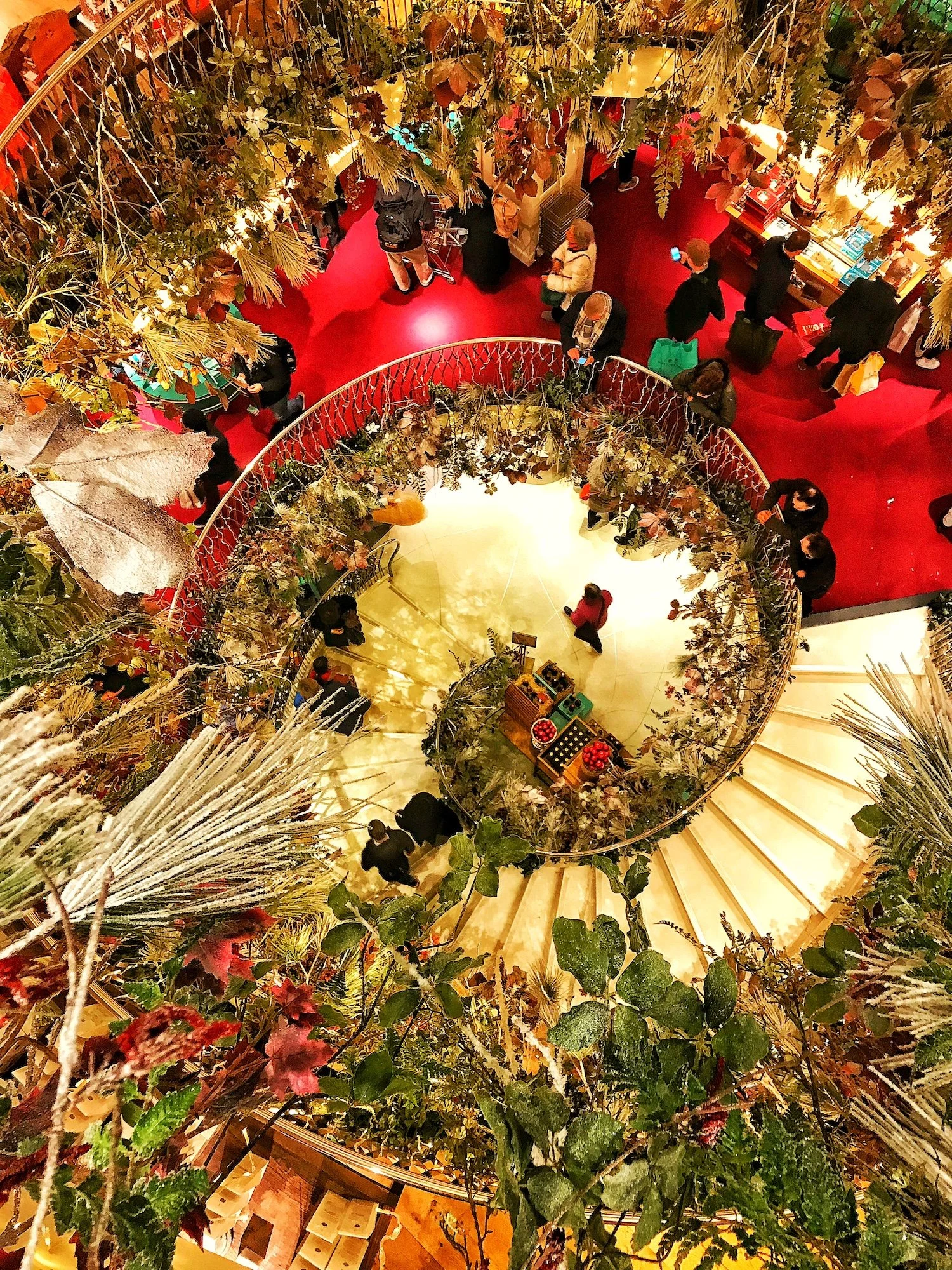 "Unwrap the Magic: London's Top 6 Christmas Department Stores You Don't ...