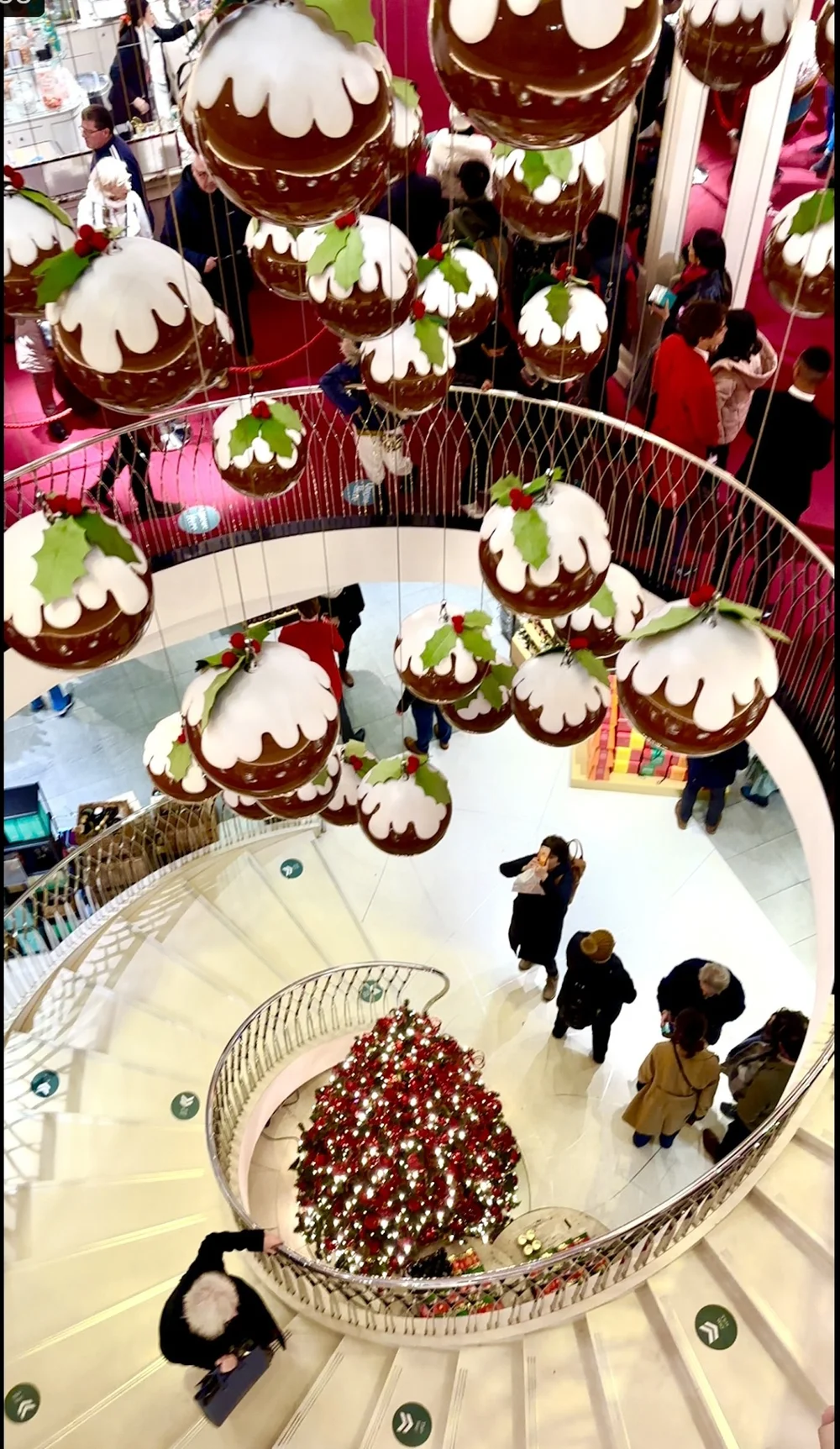 "Unwrap the Magic: London's Top 6 Christmas Department Stores You Don't ...