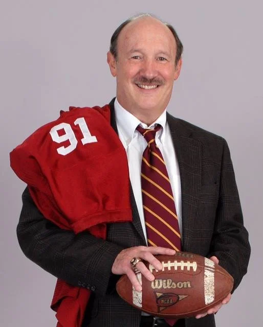 NCAA RECORD HOLDER CELEBRATES HIS SON'S FOOTBALL ACHIEVEMENTS ON TOM ...