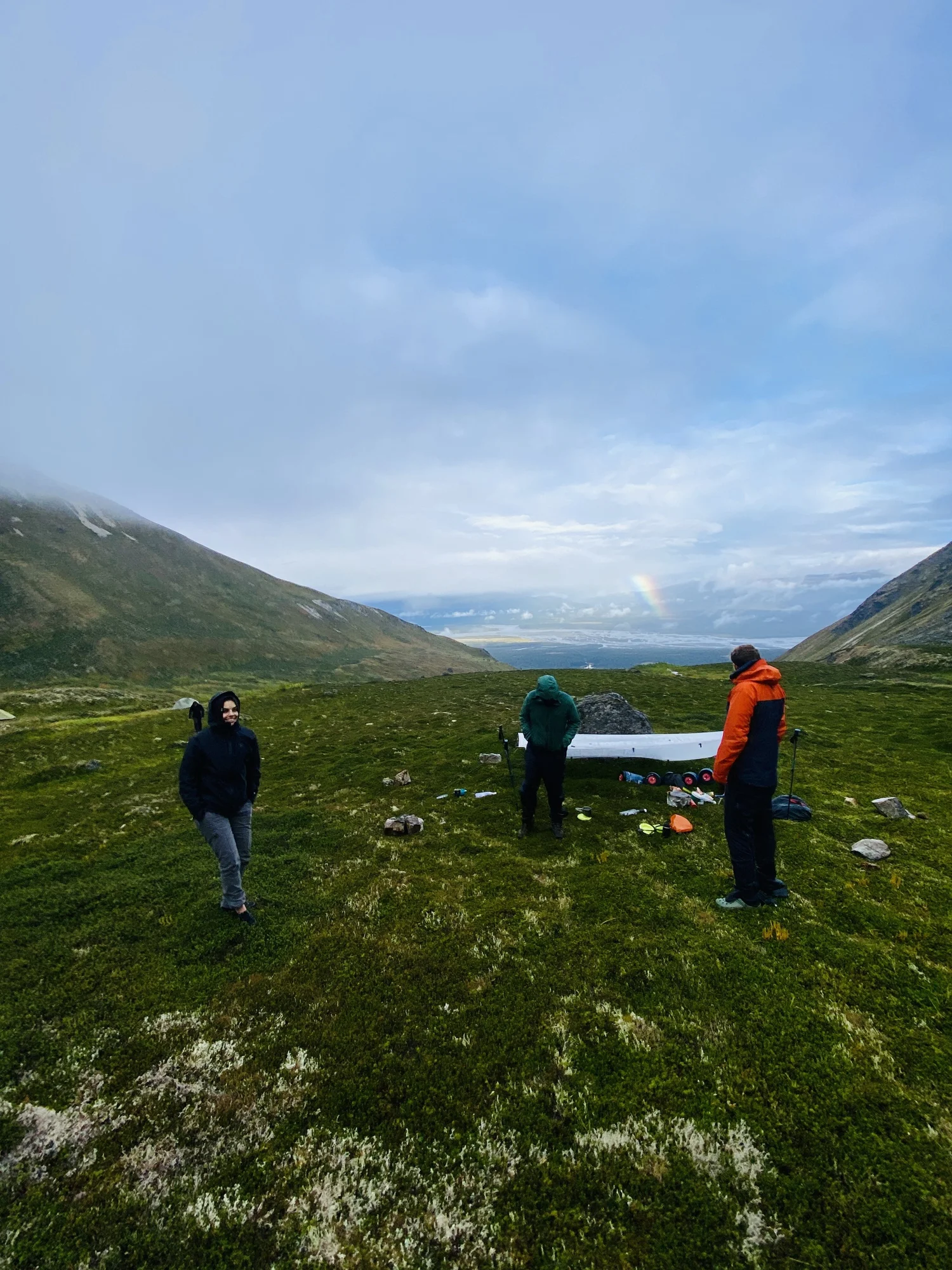 Gates of the Arctic Oolah Valley Backpacking Traverse — Indigo Alpine ...