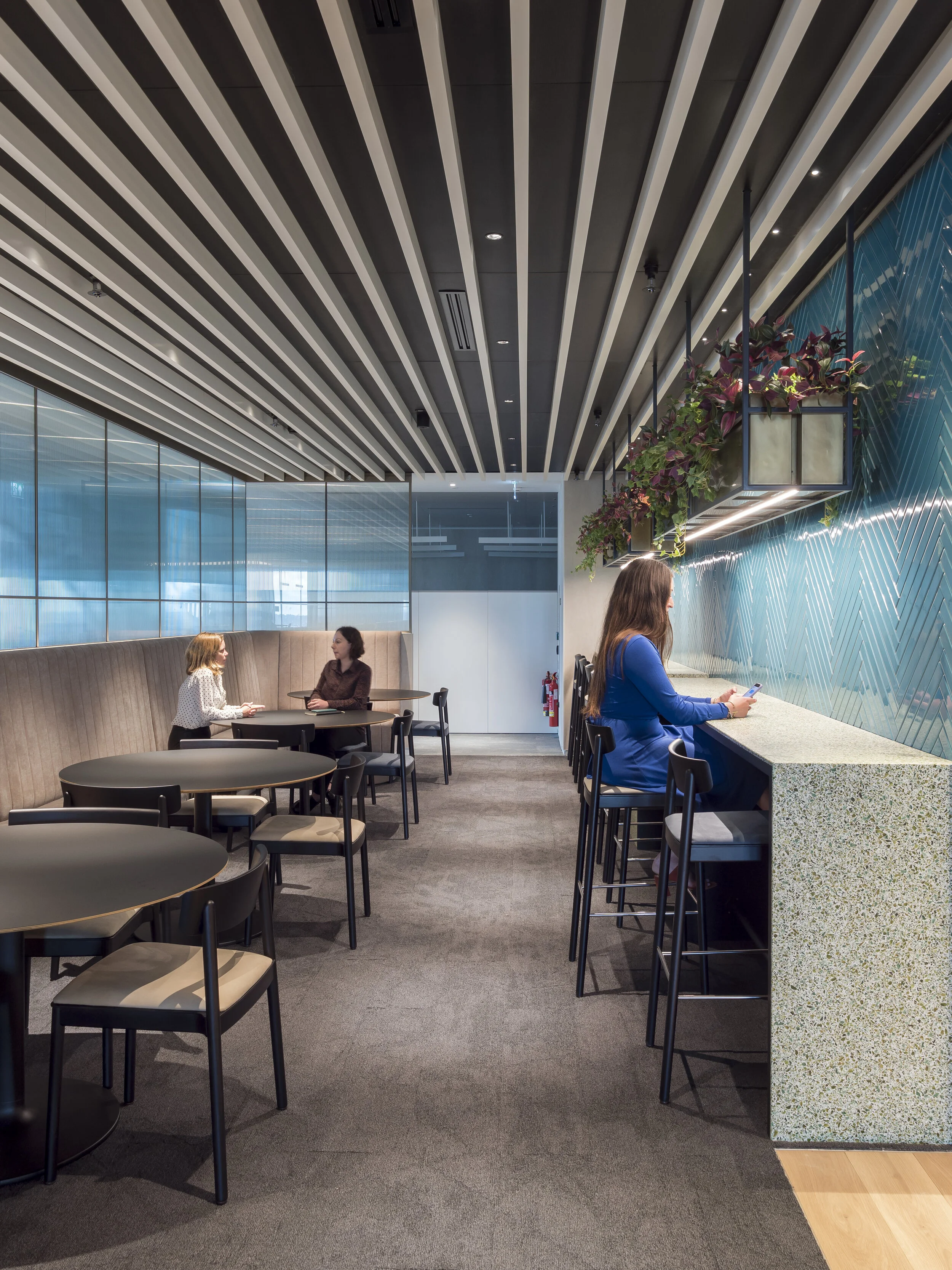 City of London Office Interiors by ID:SR