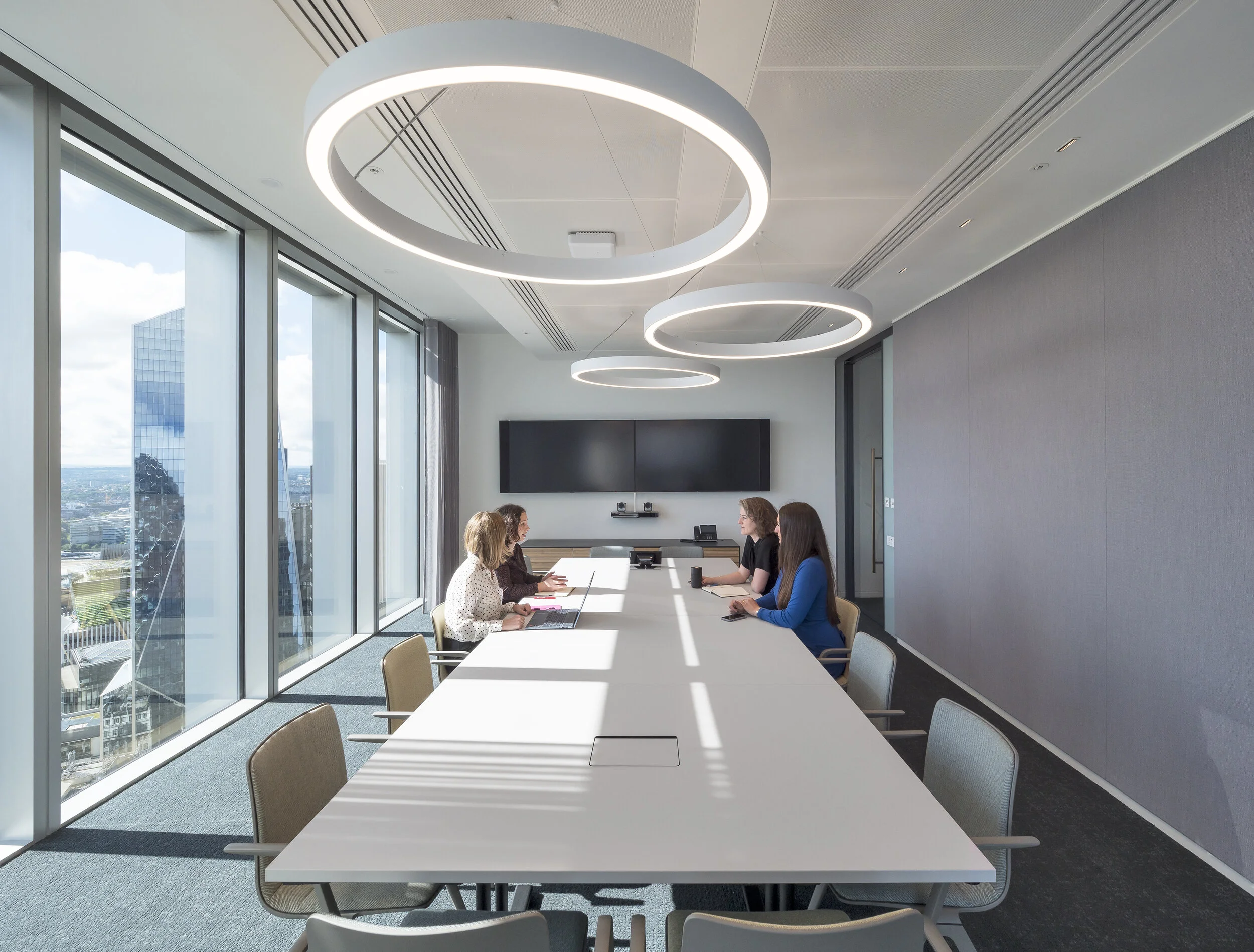 City of London Office Interiors by ID:SR