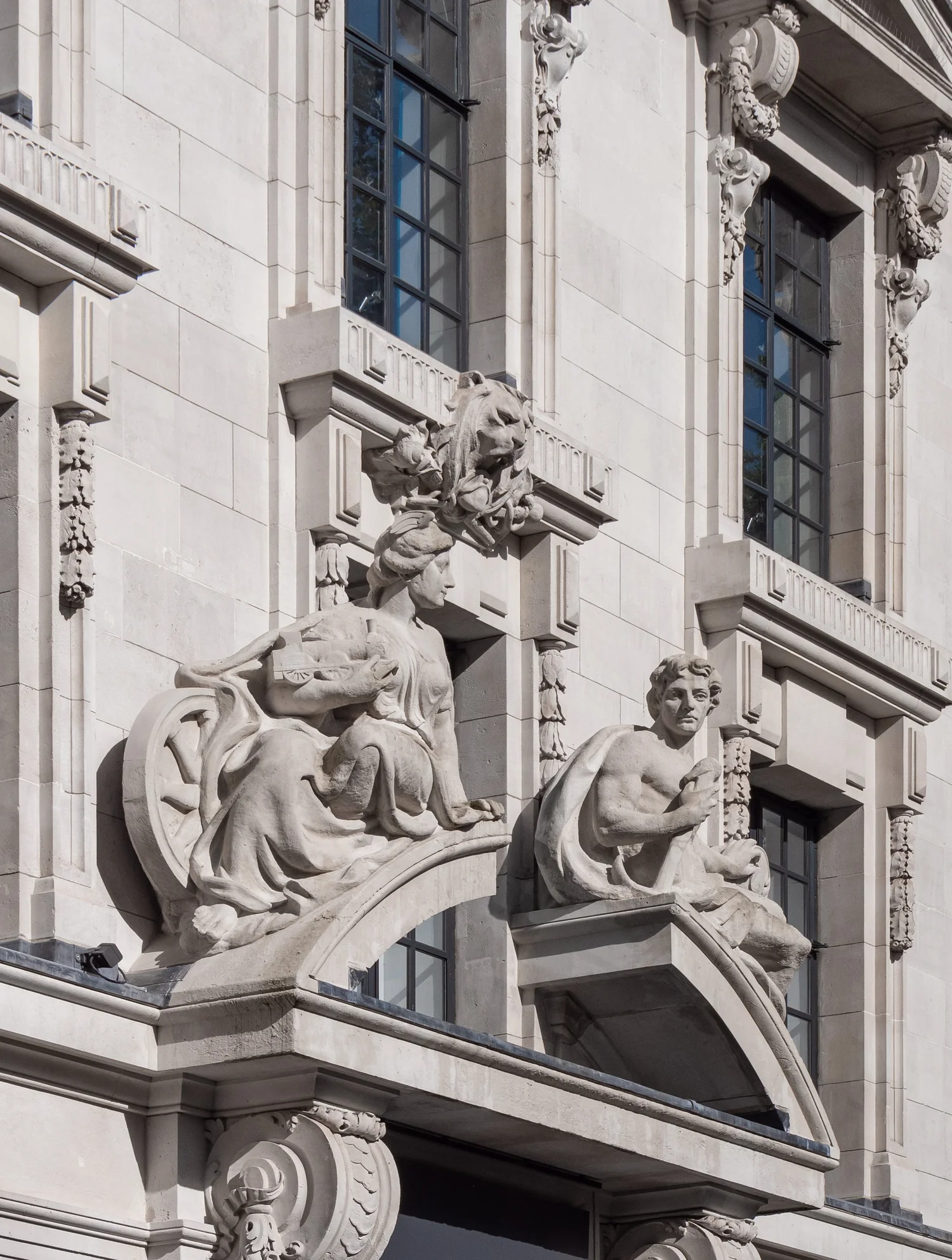 16 Old Bailey Office by Orms Architects