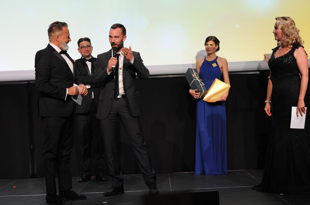 DIE SCHÖNSTE HOCHZEITSLOCATION DER SCHWEIZ STEHT IN SCHÖNENWERD ...