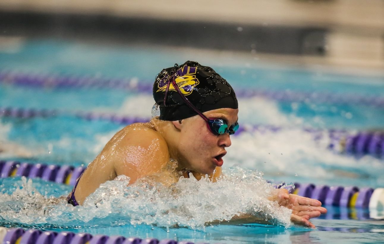 5 Famous Blind Athletes — World Services for the Blind