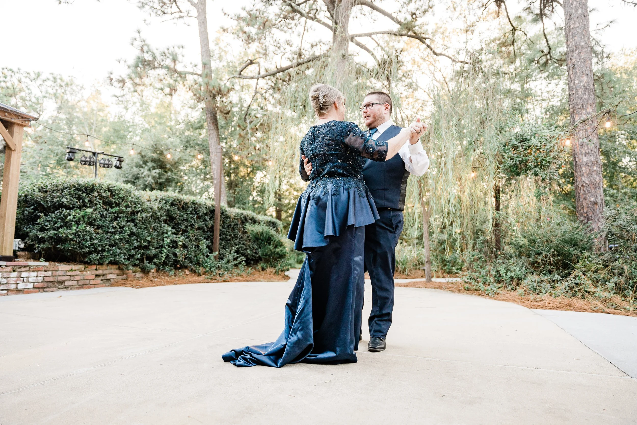 Beauty & Beard Photography — Golden Hour Wedding Day at Windsor Manor