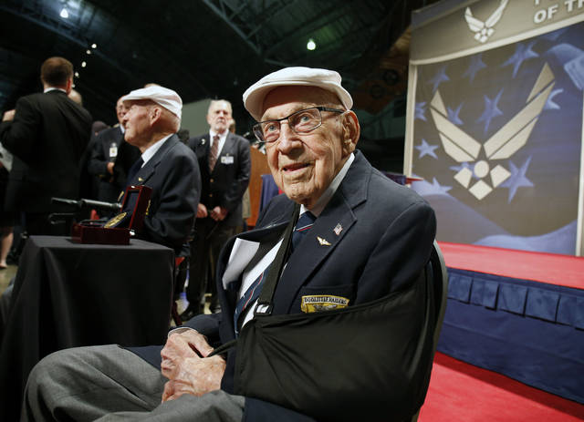 The last Doolittle Raider, Lt. Col. Richard "Dick" Cole passes at 103 ...