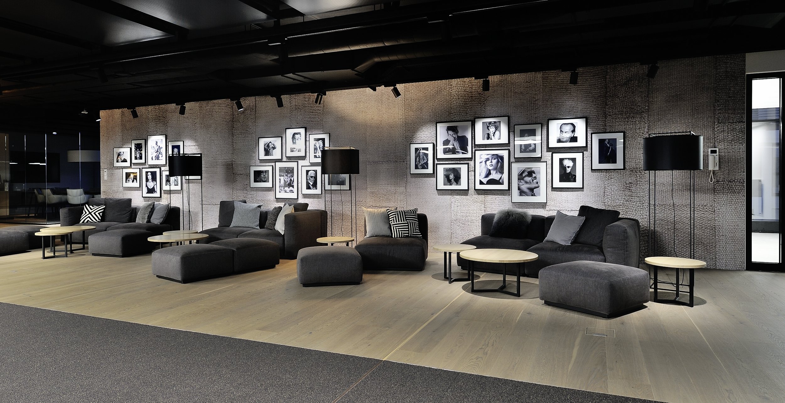 Über uns — MondayCoffee