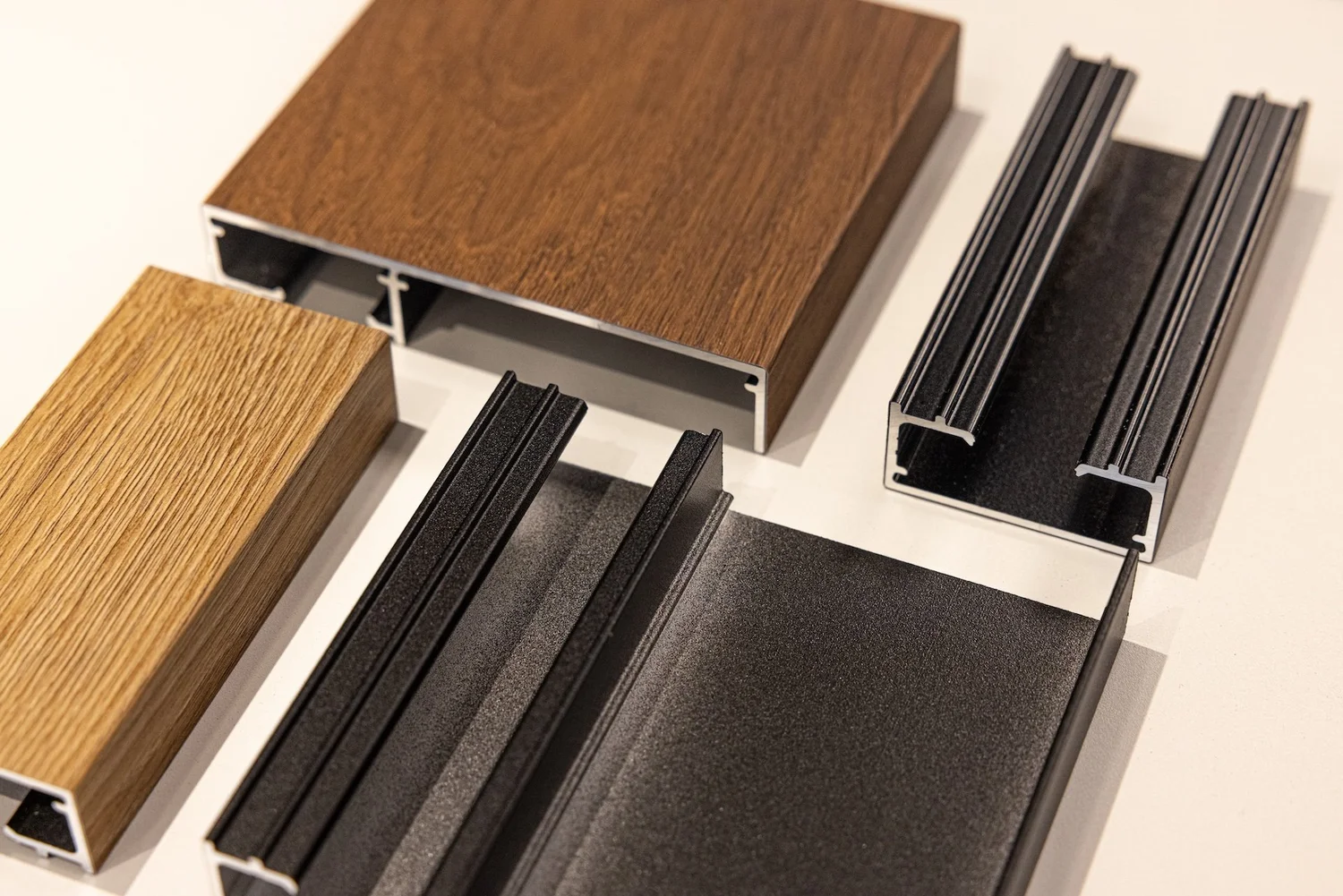 Aluminium gevelbekleding — Mato