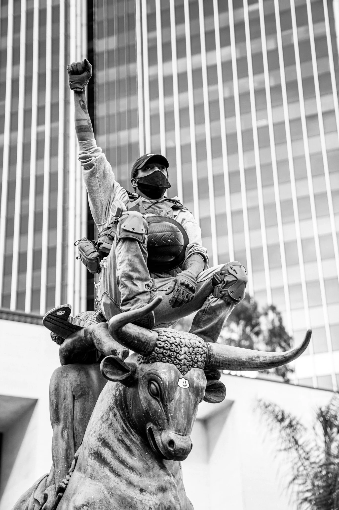 KIT KARZEN — Photographer + Producer