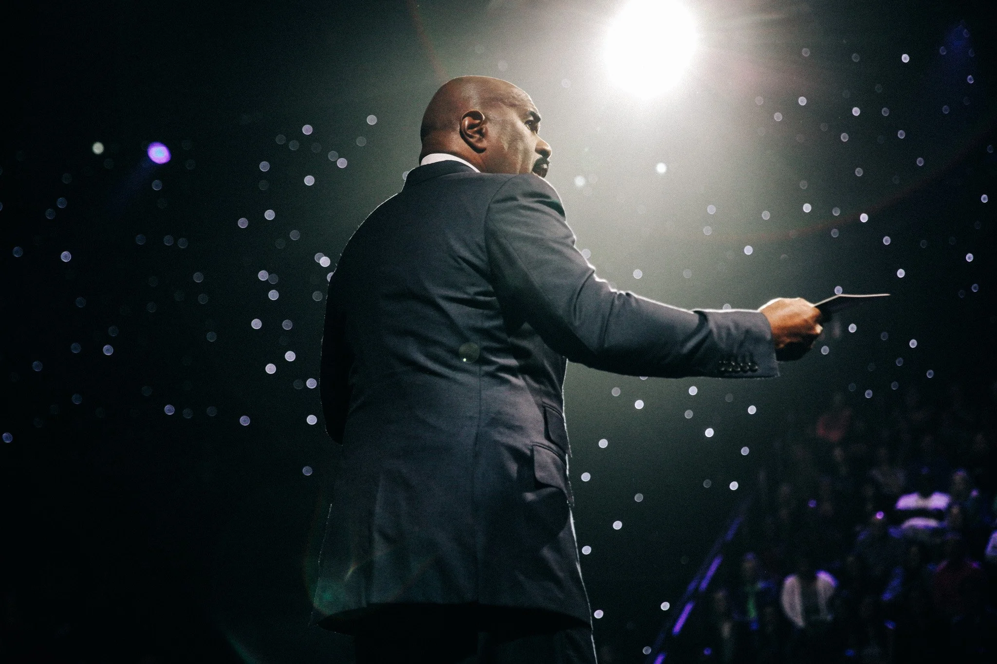 KIT KARZEN — Photographer + Producer