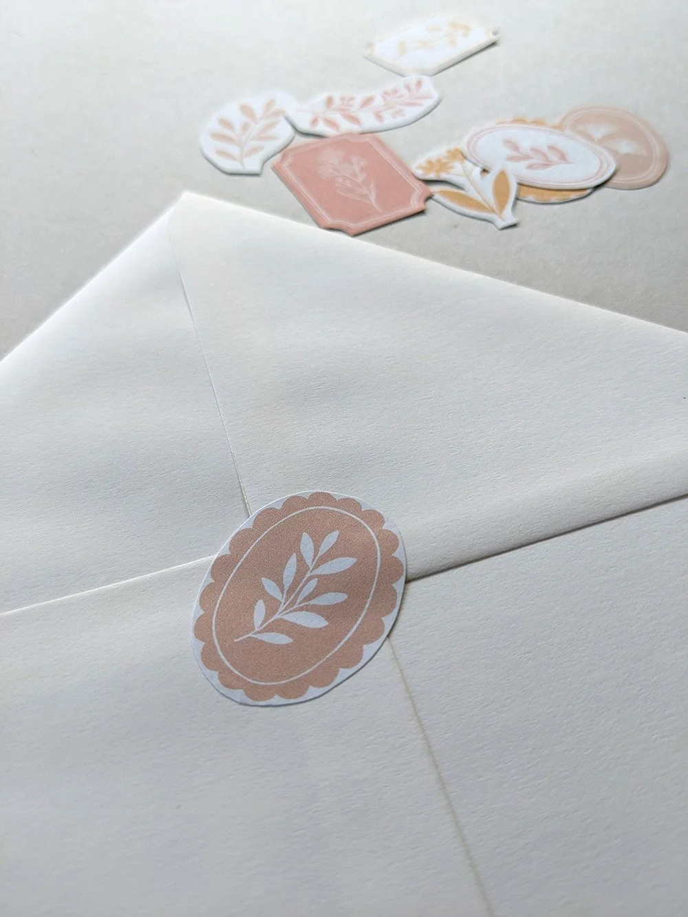 Free printable botanical stickers — Gooseberry Moon