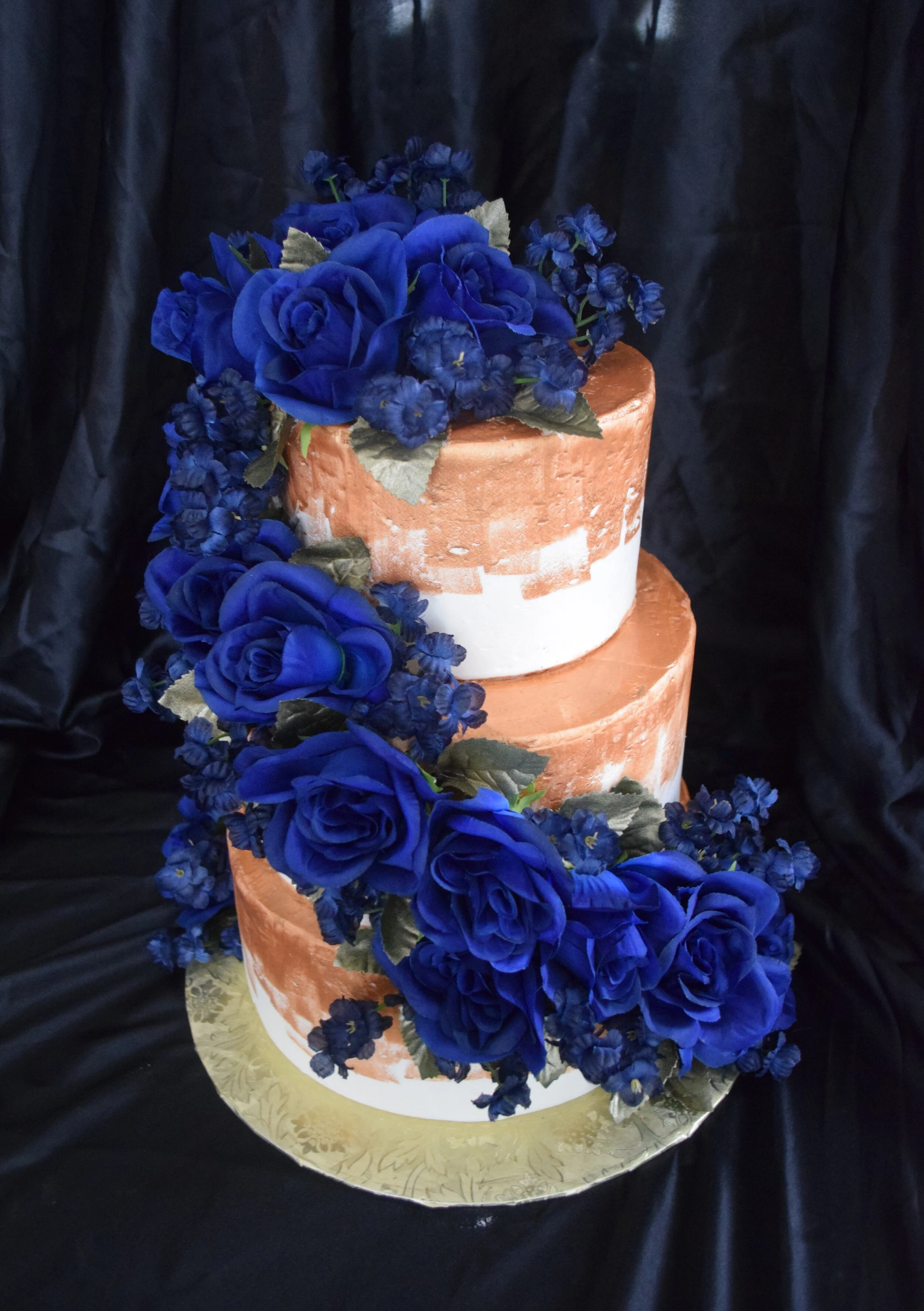 Cakes — Peaches and Crème Bakery