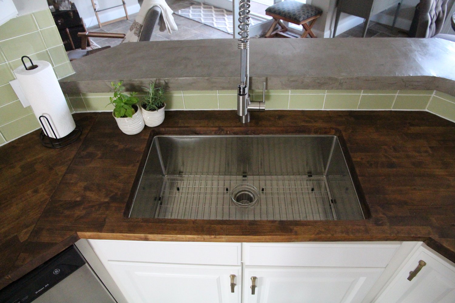 How to DIY a Concrete Bar Top - In a weekend! — a life unfolding