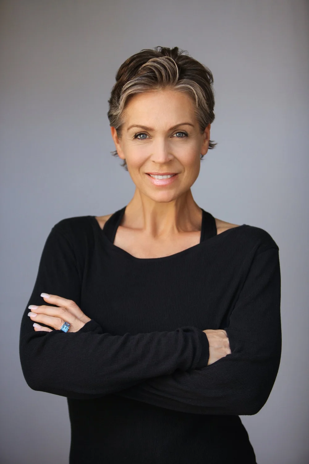 Top 5 Reasons Why You Should Update your business headshots — Award ...