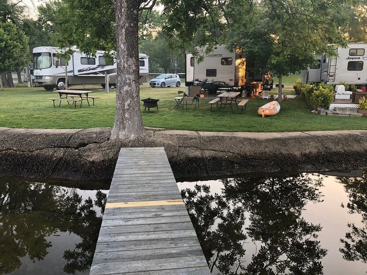 Treasure Isle RV Park In Hot Springs, Arkansas
