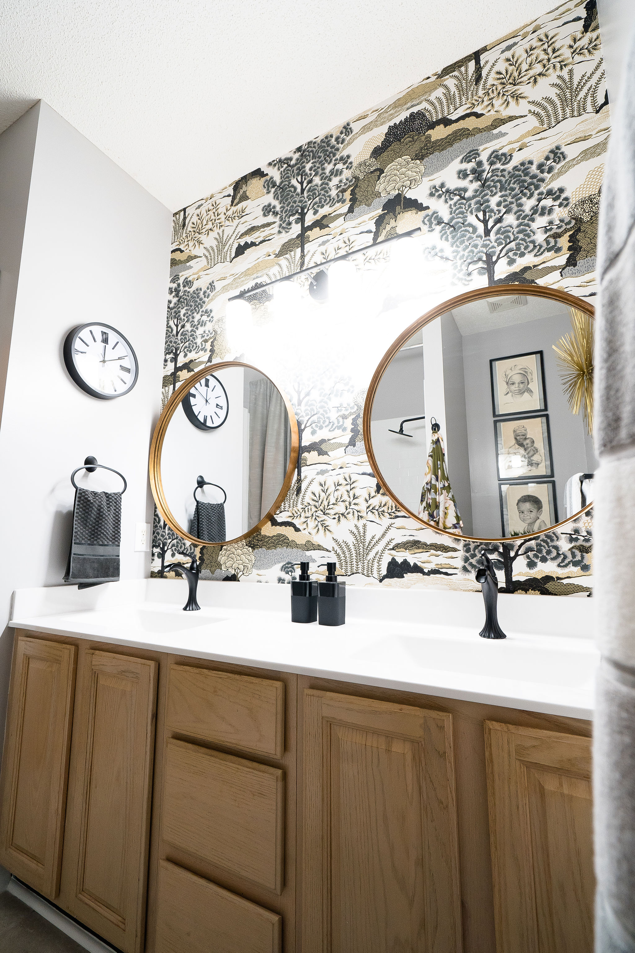 90s Bathrooms Transformations — SingleBubblePop