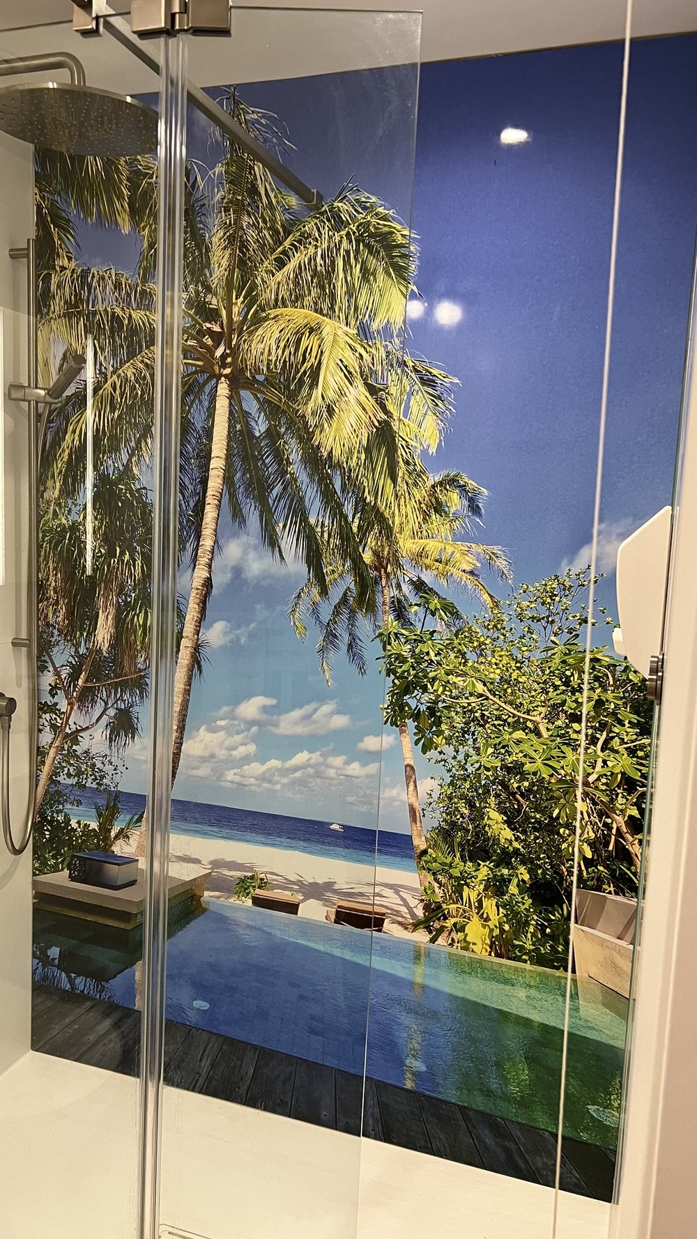 Maldives Feature Shower Wall — Showerscape