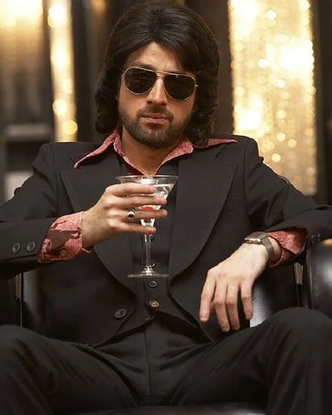 40 online thrift stores for men’s clothing.