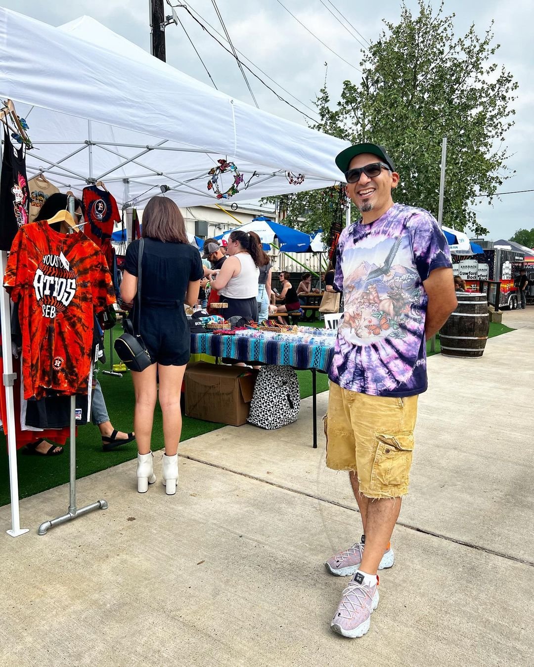 Top 40 men's online thrift store options for clothing and accessories.