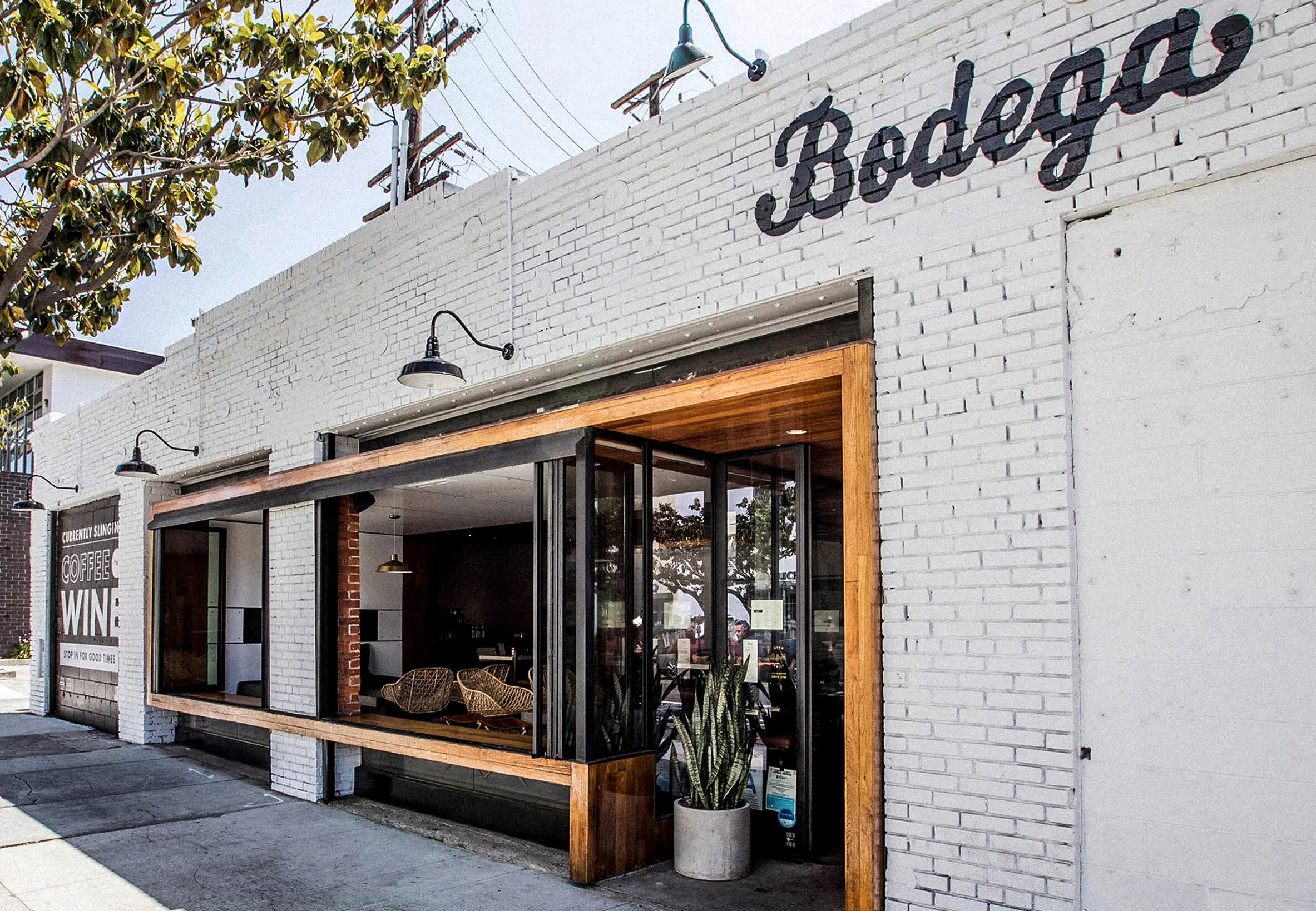 BIONDO 𝒟𝑒𝓈𝒾𝑔𝓃, 𝑒𝓉𝒸.