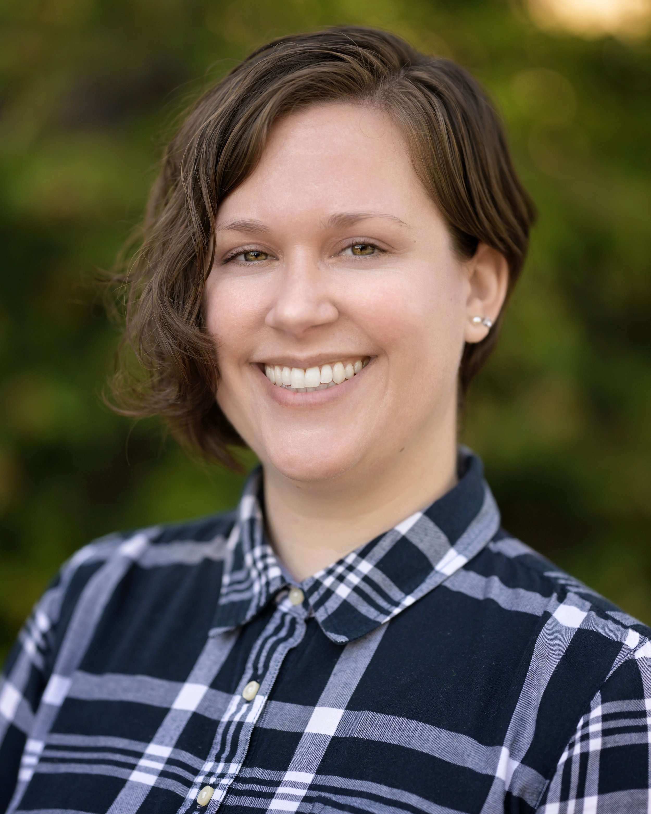 Welcome Emily Clark, Licensed Clinical Social Worker - Mind Therapy Clinic