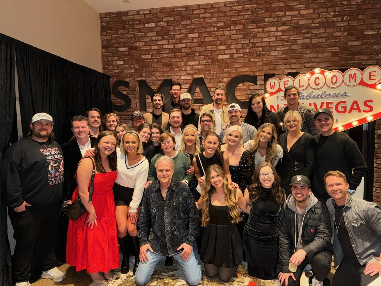 About — SMACKSONGS