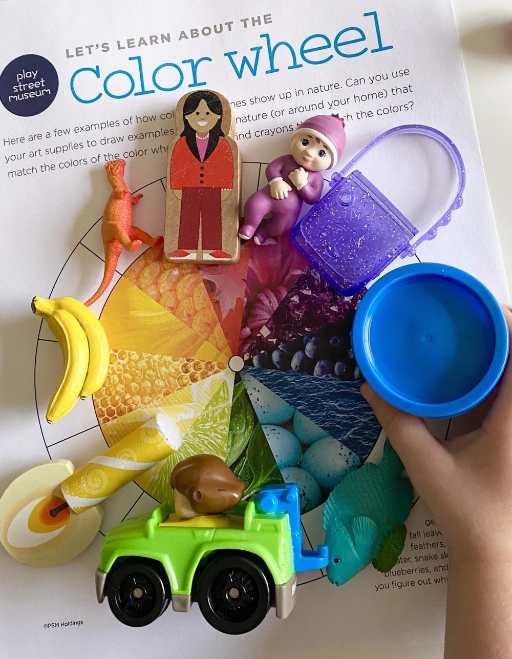 Color Wheel Scavenger Hunt — Play Street Museum