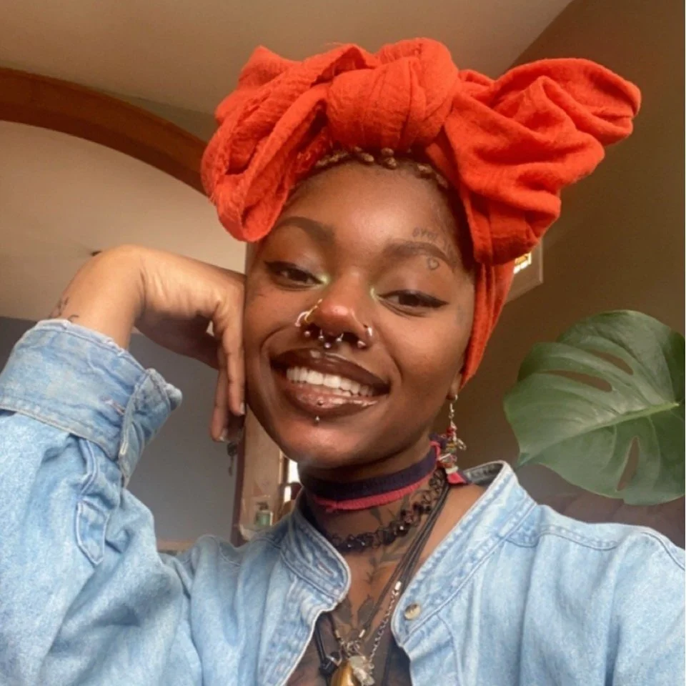 Ashley Rutledge's Instagram, Twitter & Facebook on IDCrawl