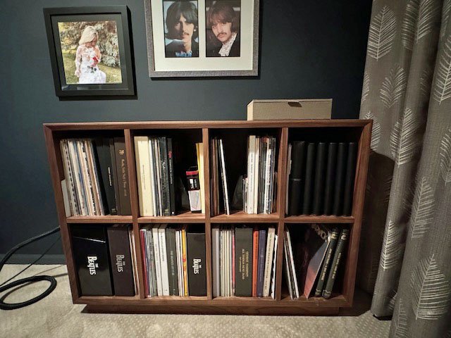 Album storage case — WoodZest