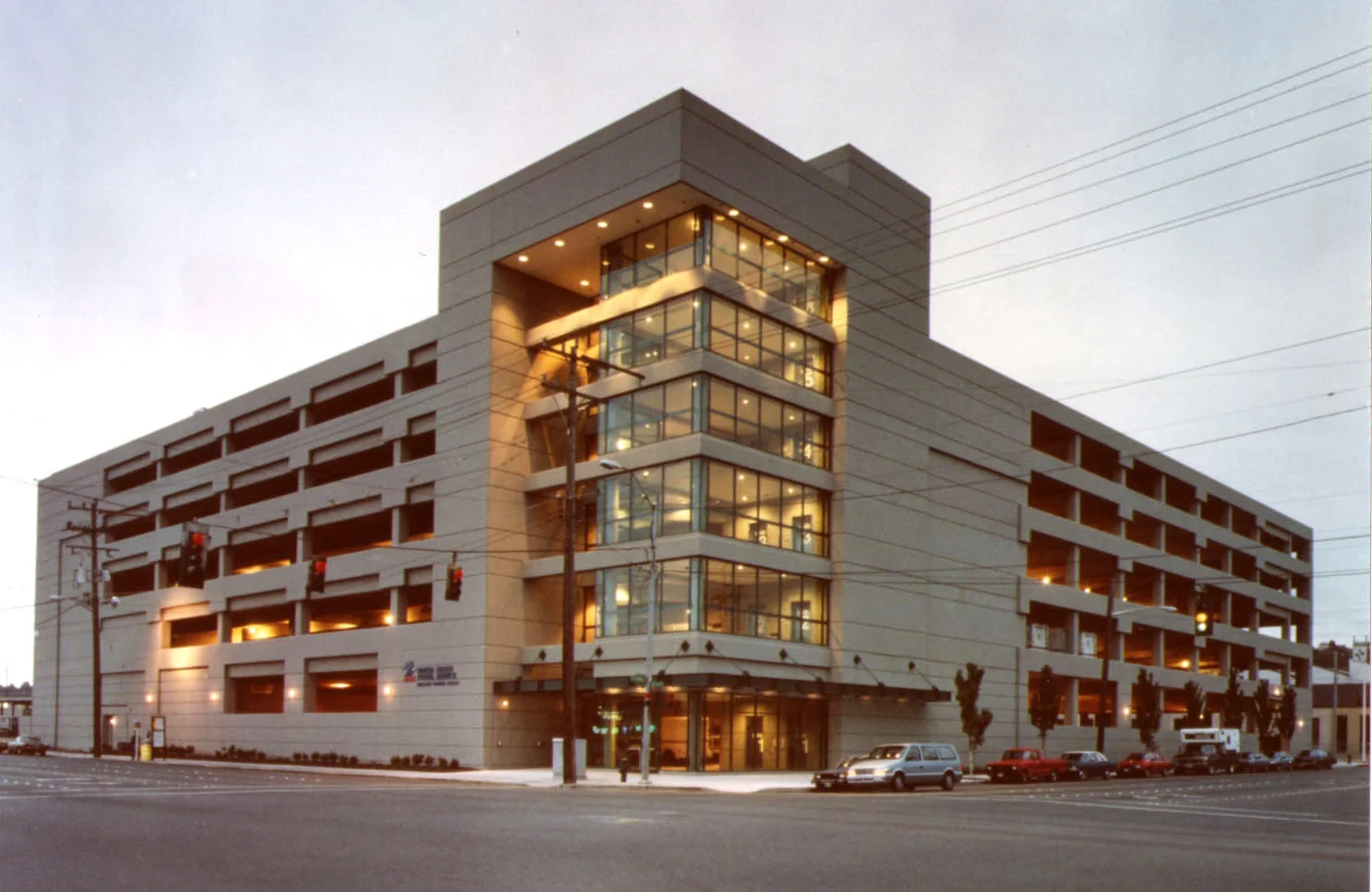 Starling Whitehead & Lux Architects _ USPS Vehicle Maintenance Facility