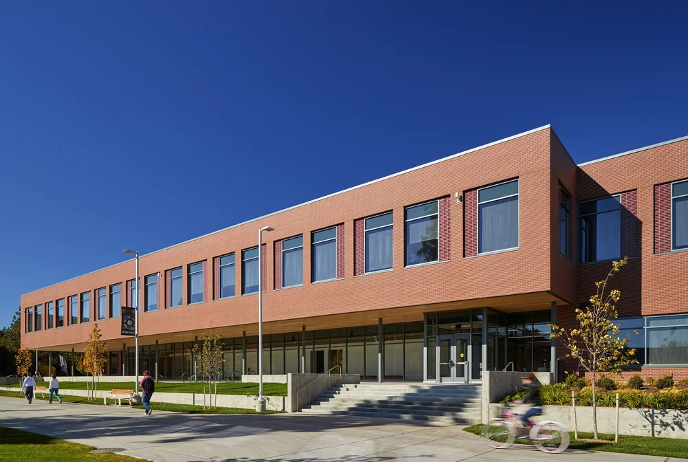 Starling Whitehead & Lux Architects _ Samuelson Center